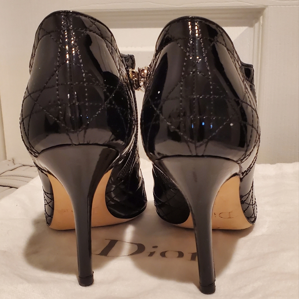 Christian Dior Black Patent Leather Booties - Gem